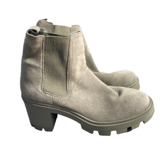 Splendid | Shoes | Splendid Green Melisa Block Suede Chelsea Boots ...